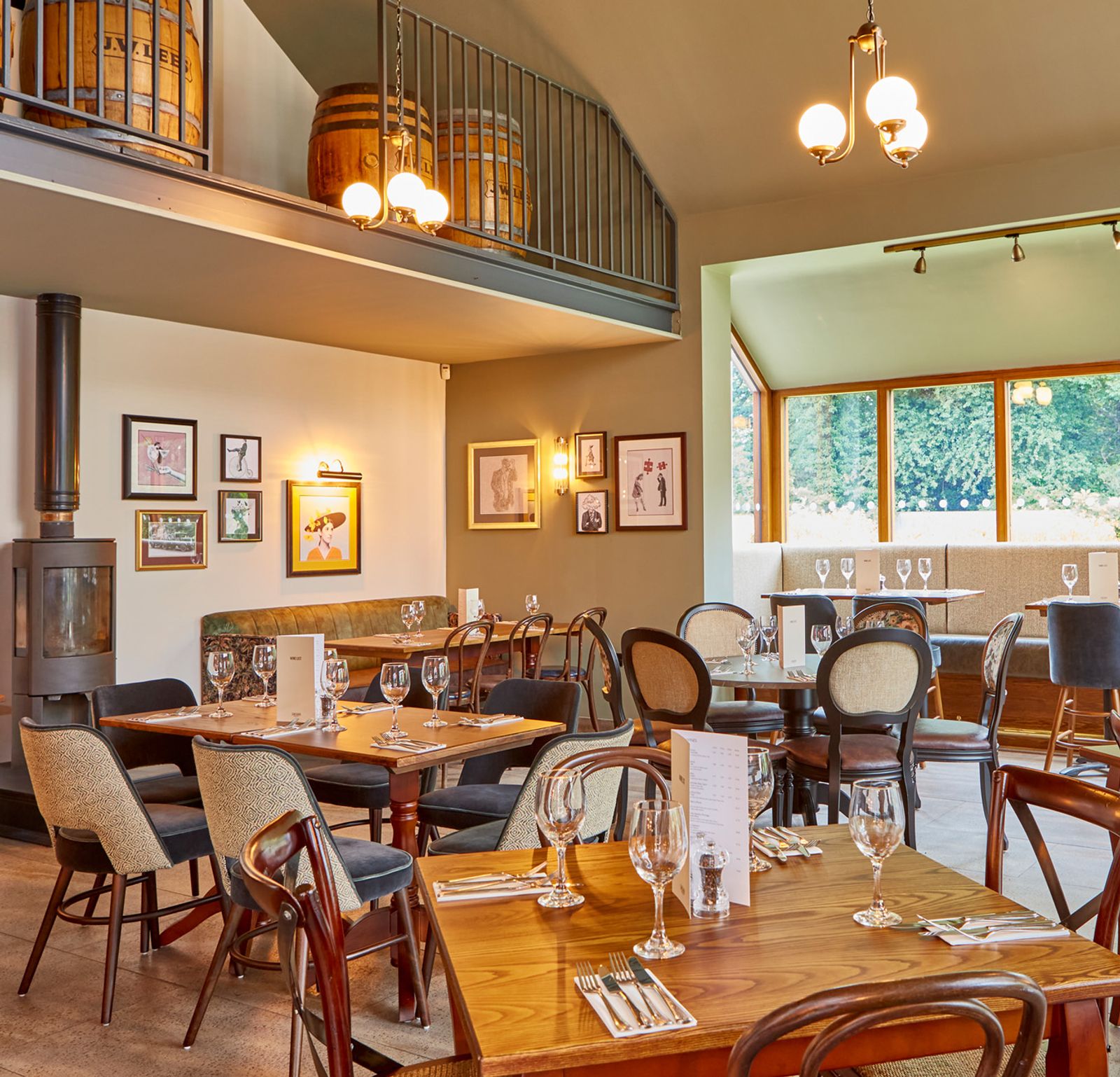 Pointing Dog I Bar, Restaurant & Pub in Cheadle Hulme, Cheshire